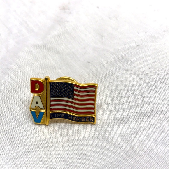Accessories | Vintage Disabled American Veterans Dav Life Member Flag Lapel Hat Pin | Poshmark